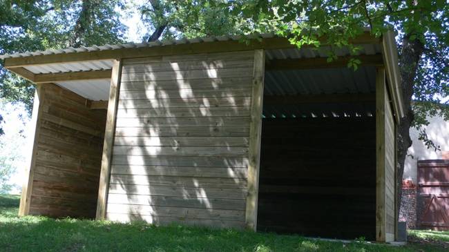 Abris-box-chevaux.ch: Le spécialiste des boxes et abris pour chevaux ...